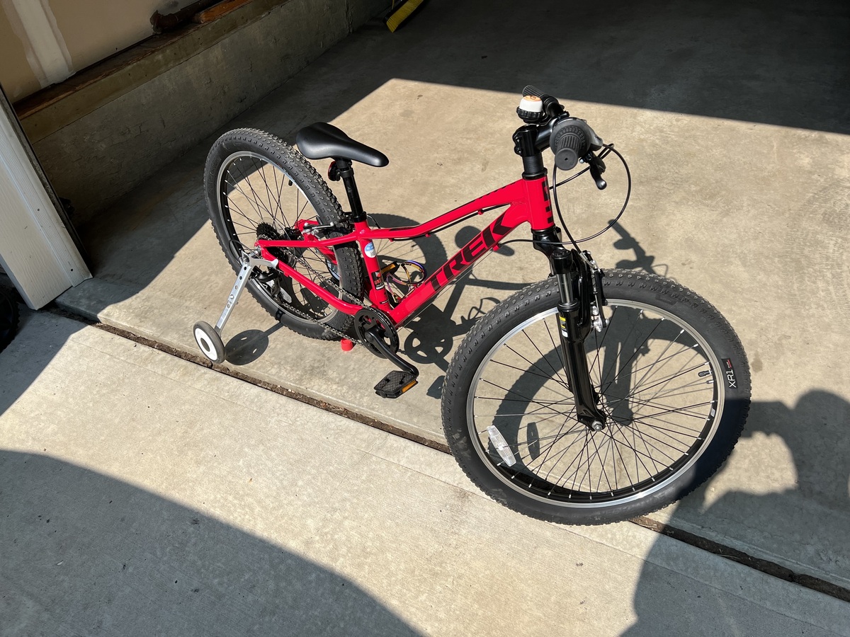 2022 Trek Trek Precaliber 24”