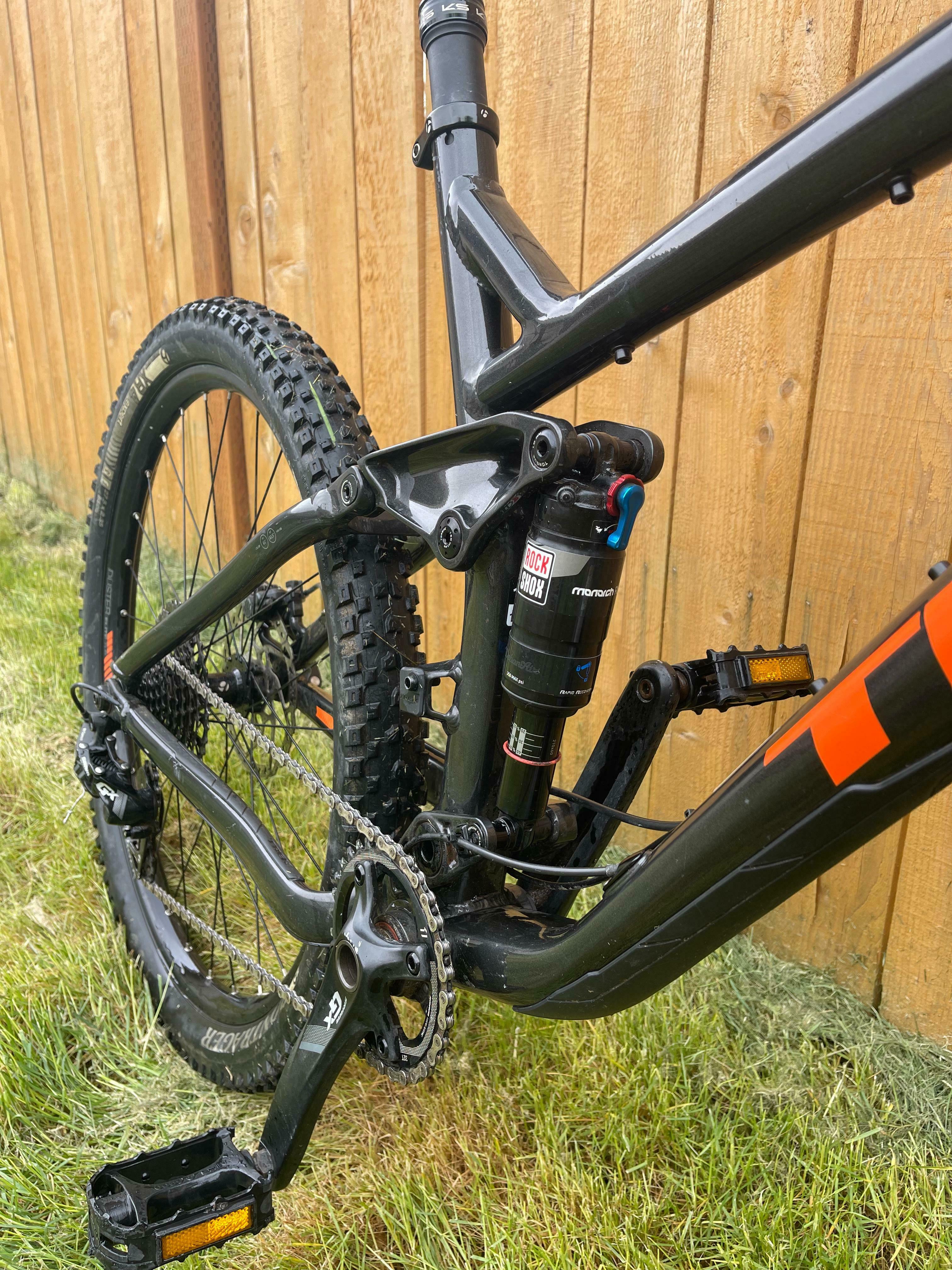 2017 Trek Slash 8