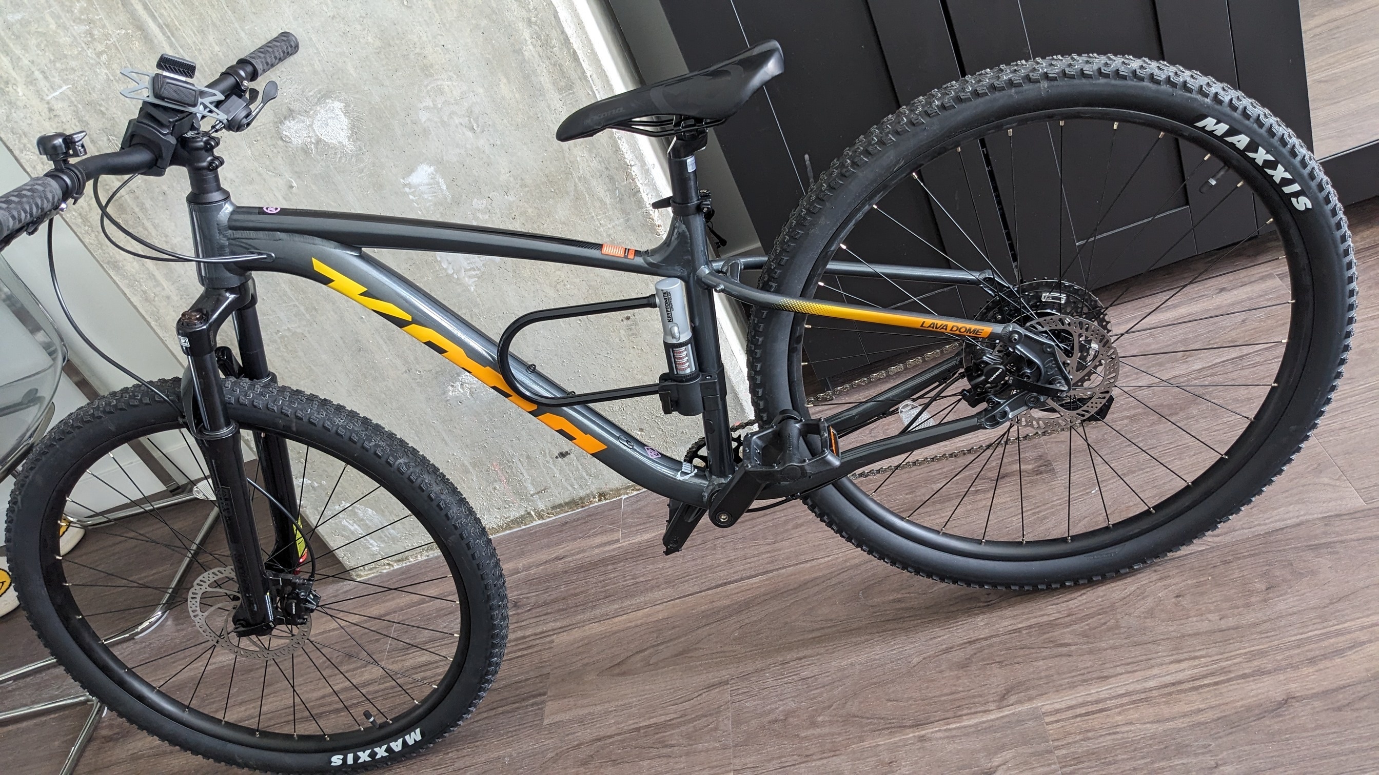 Stolen 2023 Kona Lava dome grey medium