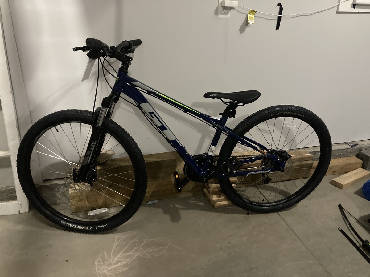 2023 GT Bicycles Aggressor Pro