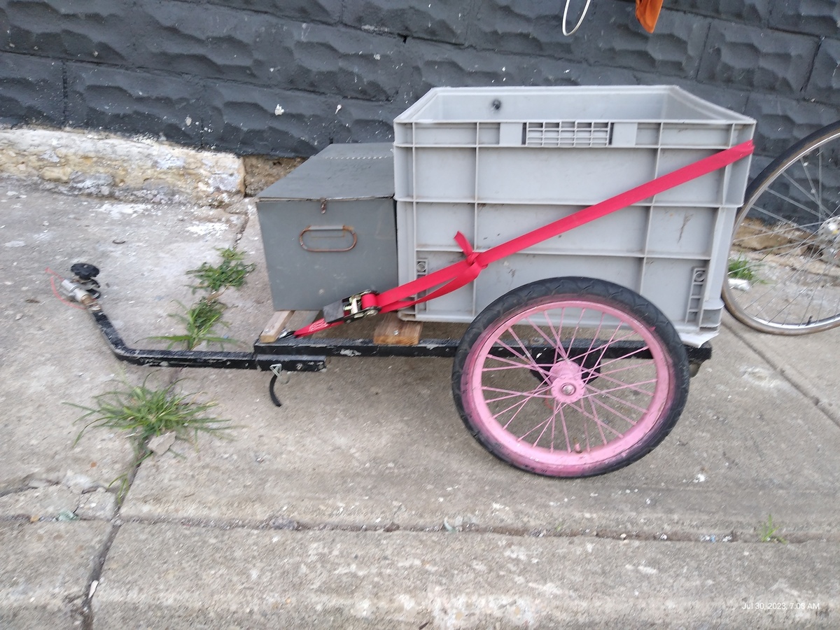 2023 Other bike trailer