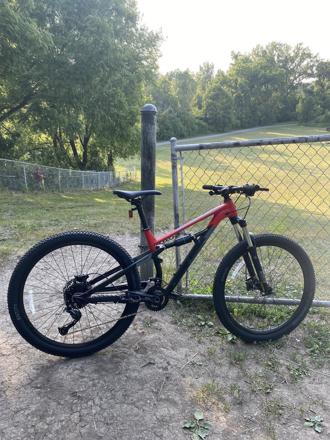 Stolen 2023 Polygon Siskiu D5 dual suspension mountain bike
