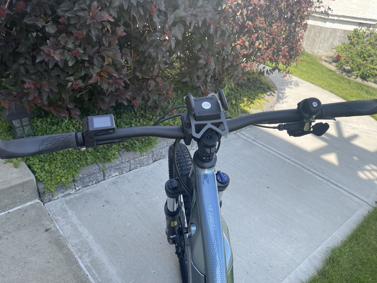2023 Giant Liv temp E+