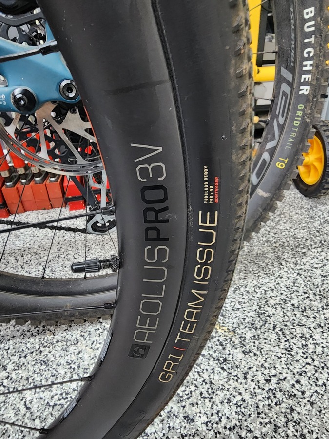 2021 Trek Checkpoint SL7