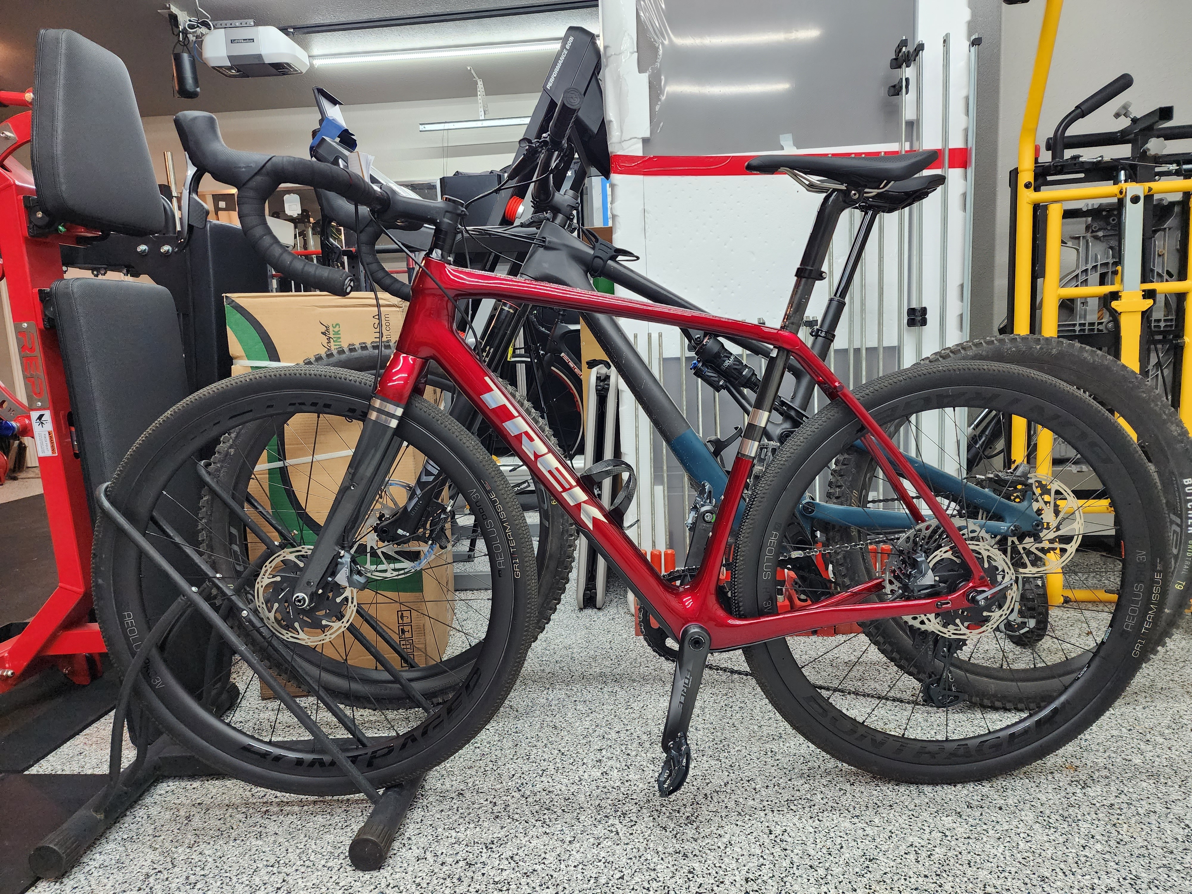 2021 Trek Checkpoint SL7