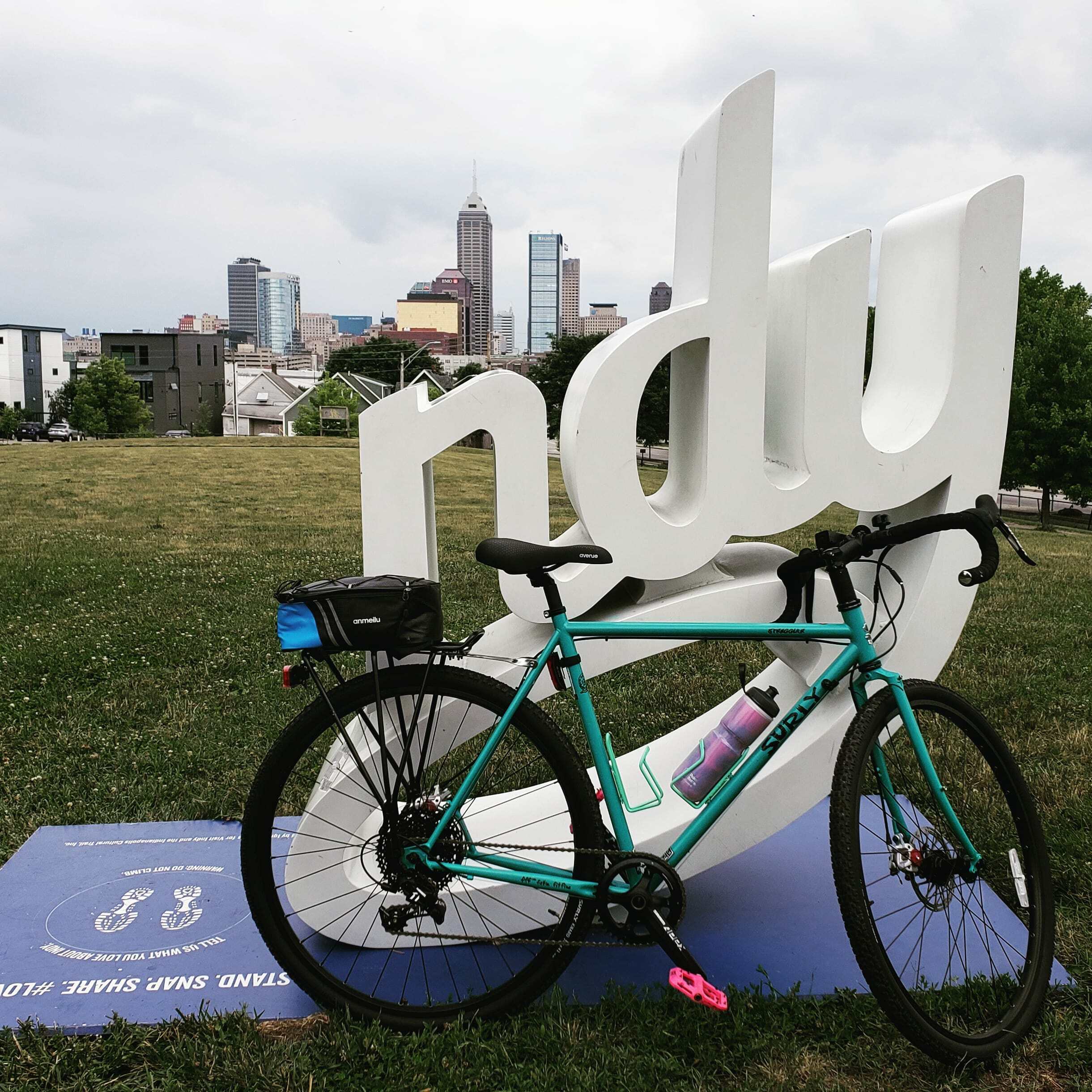 2023 Surly Straggler