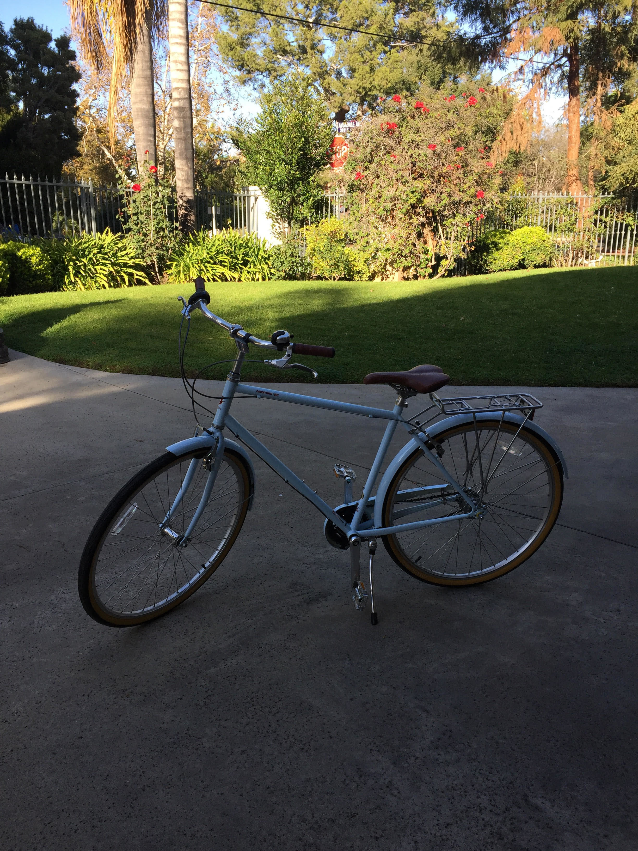 2016 Breezer Downtown 3