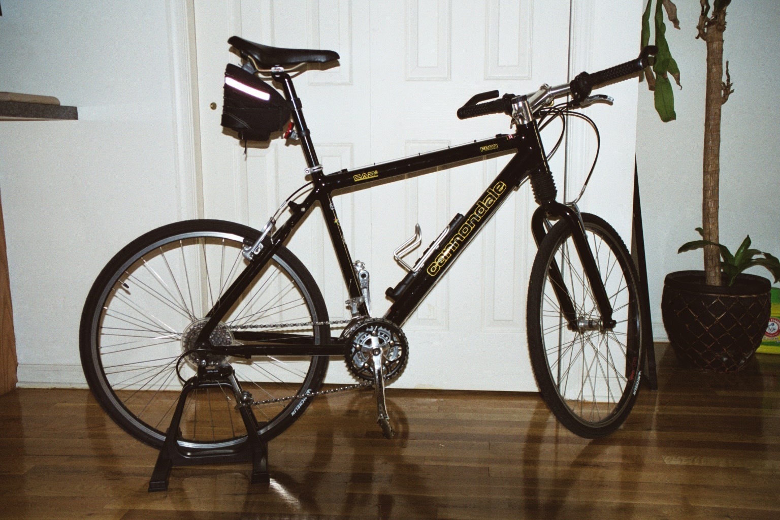 1997 Cannondale F900