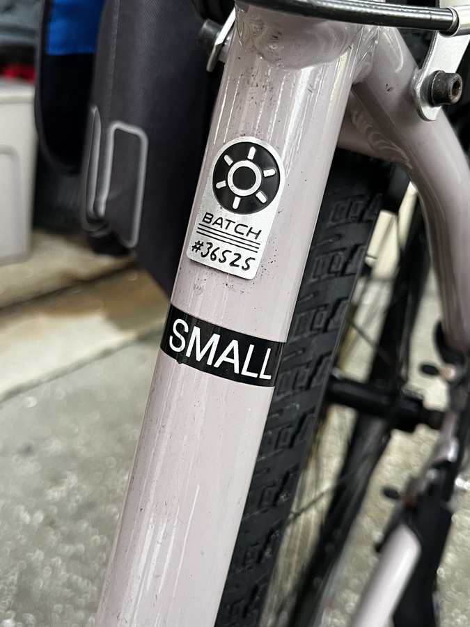 Batch Bicycles Hybrid Lifestyle