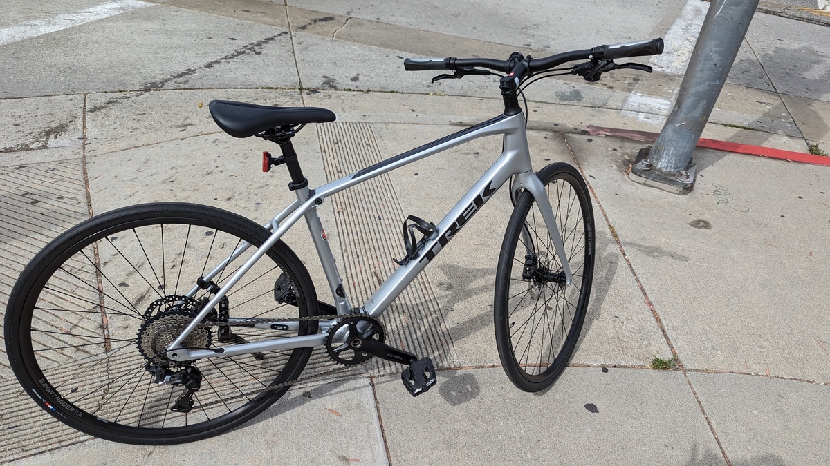 2021 Trek FX 4 Sport