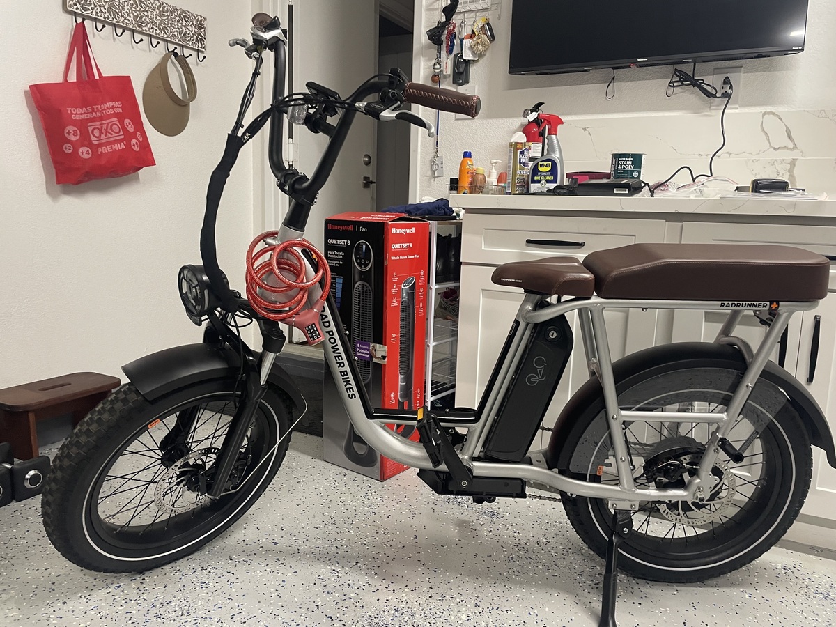 2023 Rad Power Bikes Runner Plus