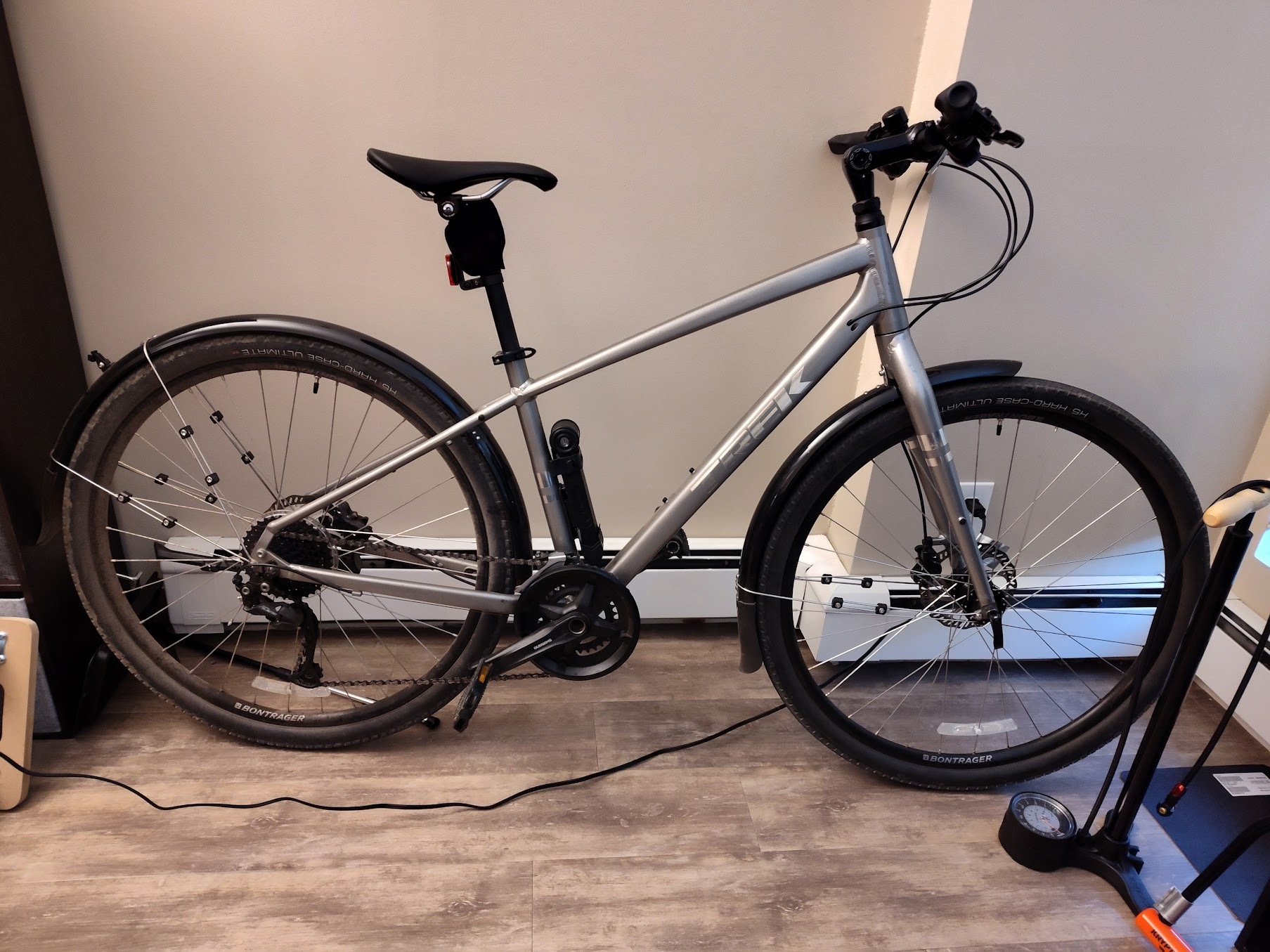 2022 Trek Verve 3 Disk