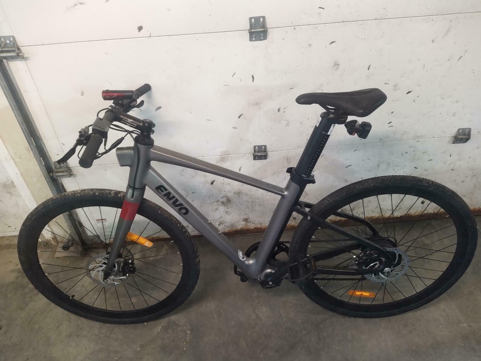 2023 Envo Stax e-bike 700c