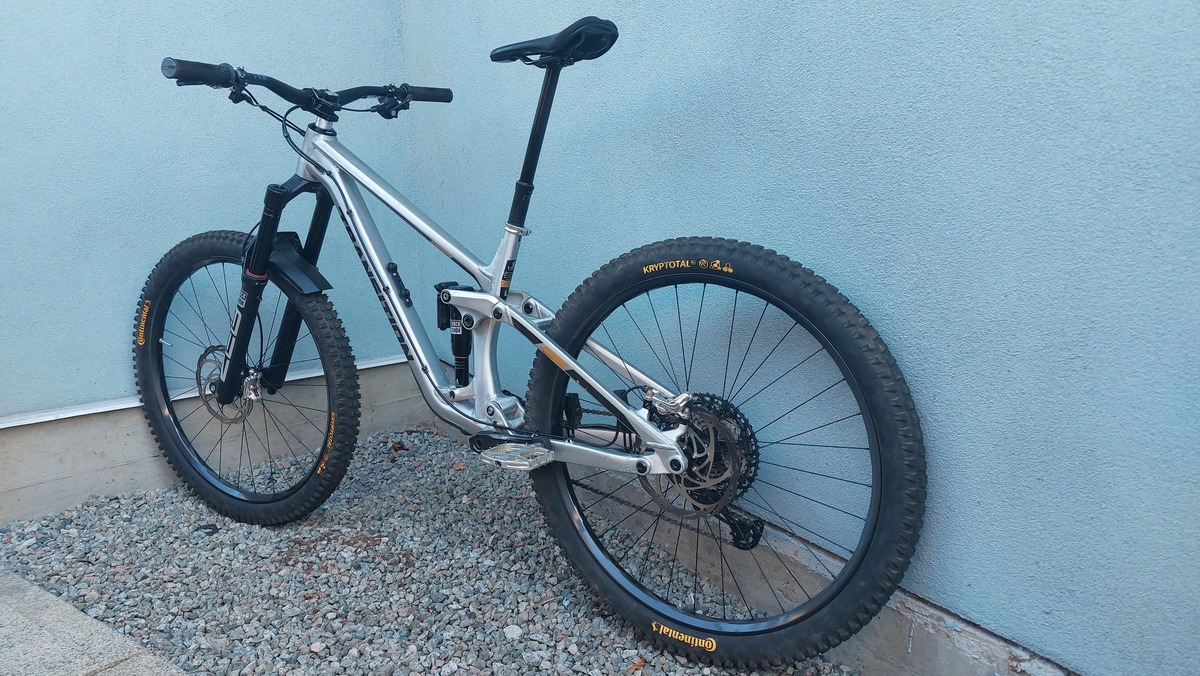2021 Transition Bikes Spire Alloy