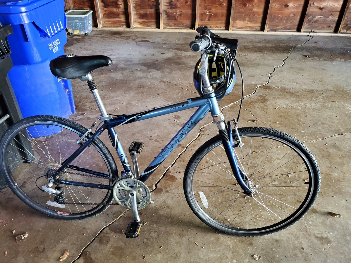 Trek 7200 FX