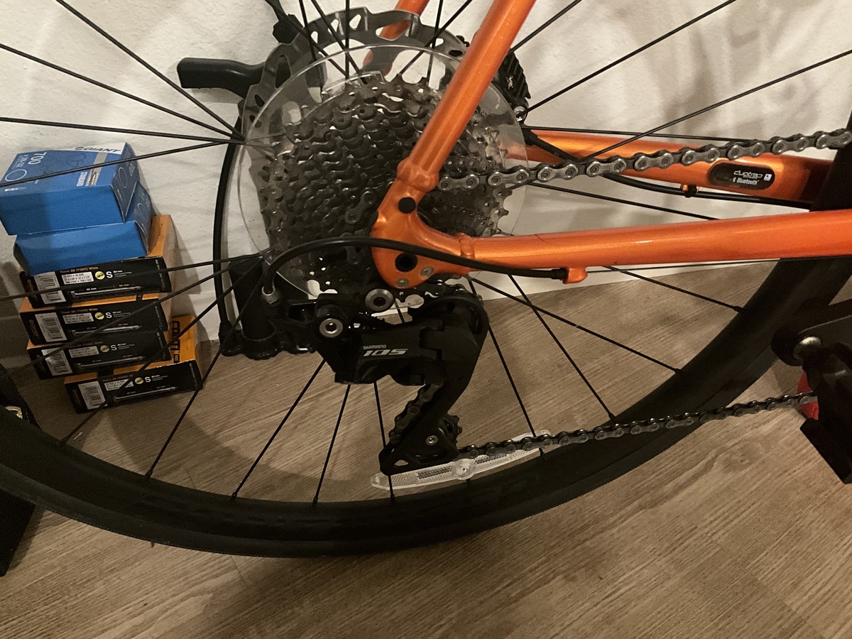2022 Trek Domane AL5