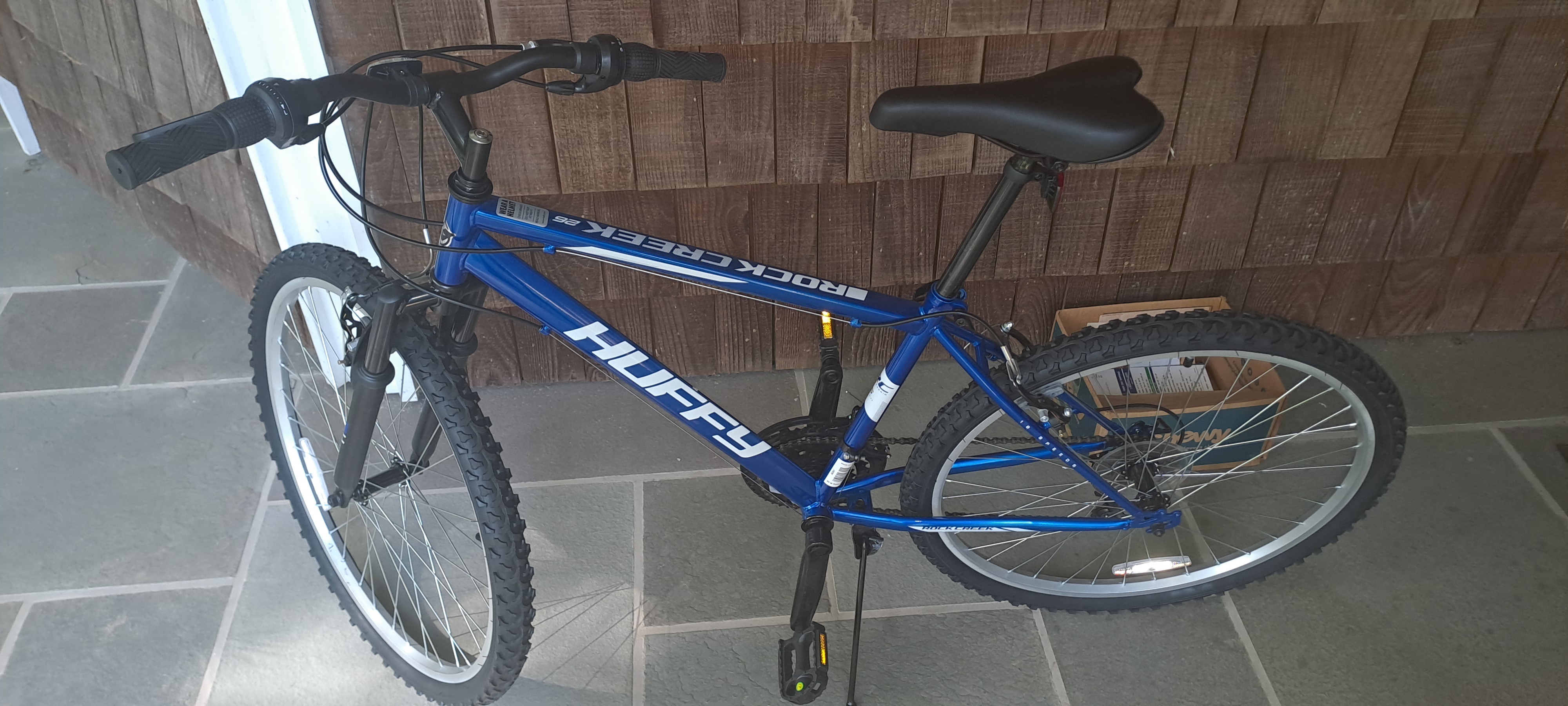 2023 Huffy Rock Creek