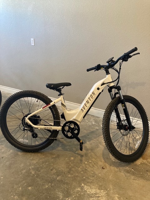 2023 Aventón Aventon Level 2