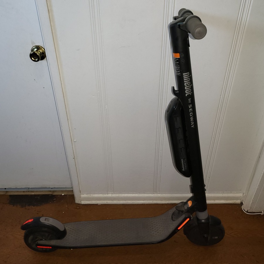 Segway Ninebot ES3 e-scooter