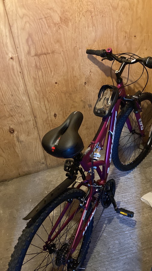 Stolen Hyper 31731572