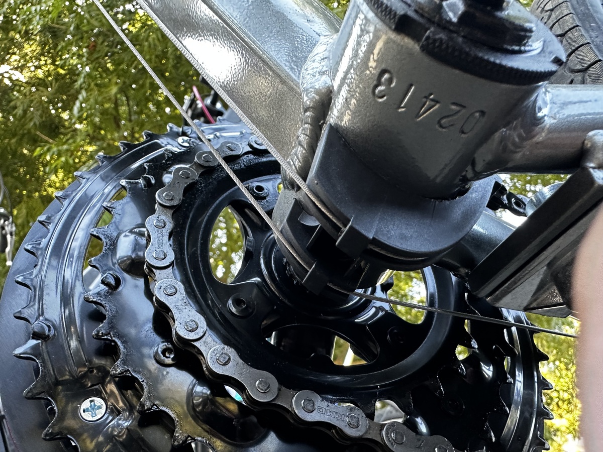 2023 Genesis 700 C Saber