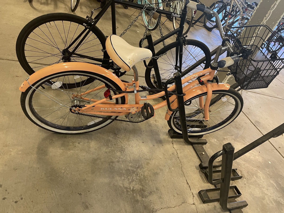 Pacific Cycle Kulana cruiser bike