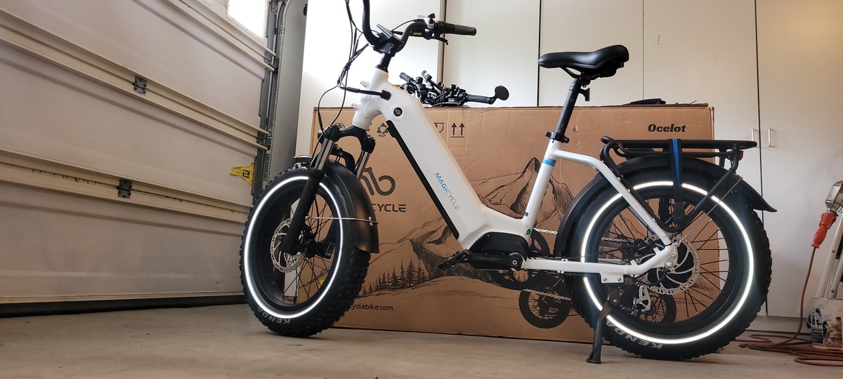 2023 Magicycle Ocelot Pro Low Step