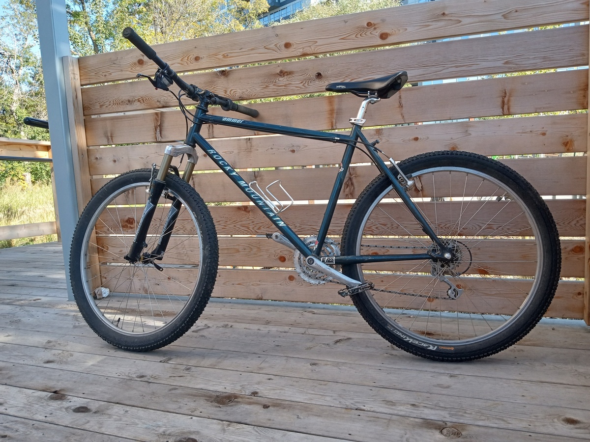 Stolen 2015 Rocky Mountain Bicycles Hammer