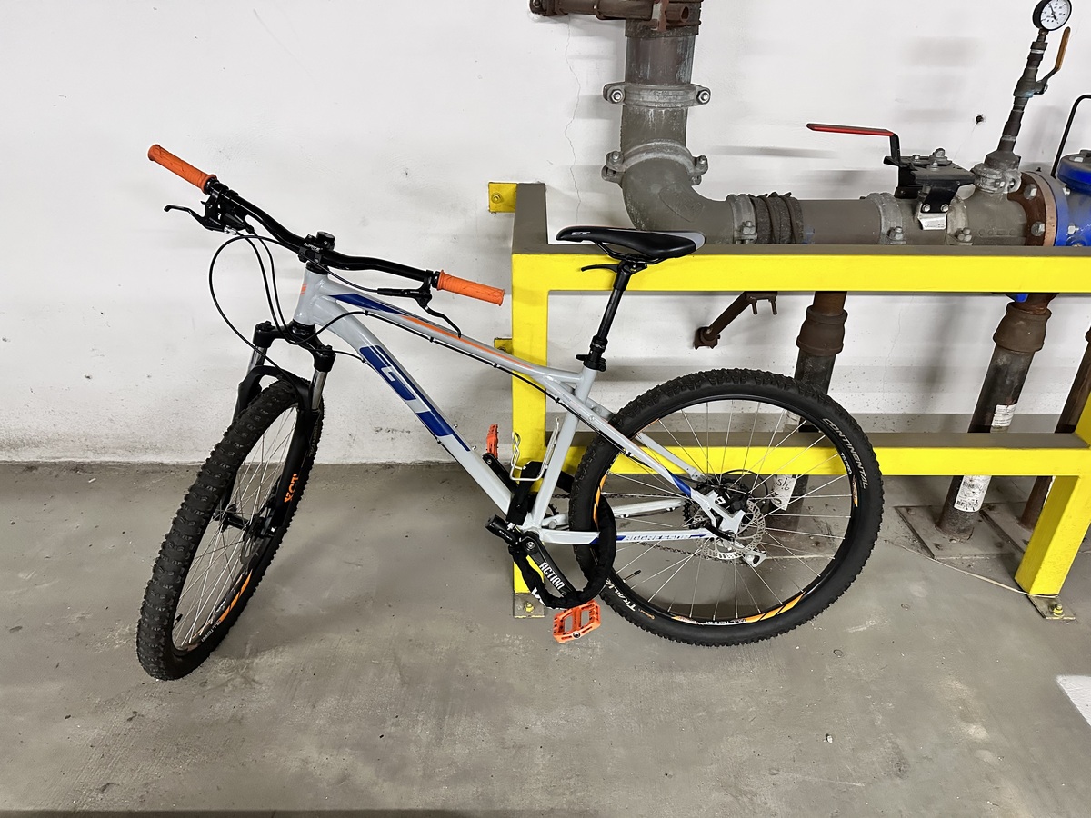 Stolen 2022 GT Bicycles Aggressor Pro