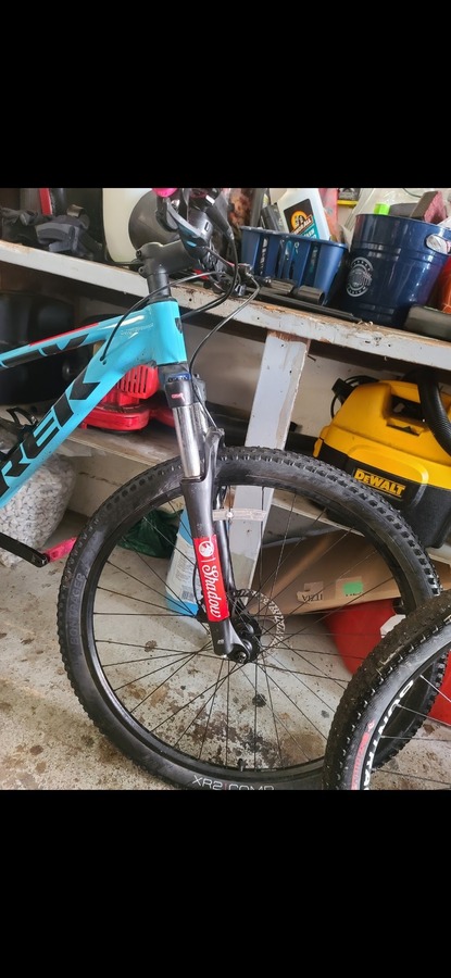 2020 Trek Marlin 5 Azure M