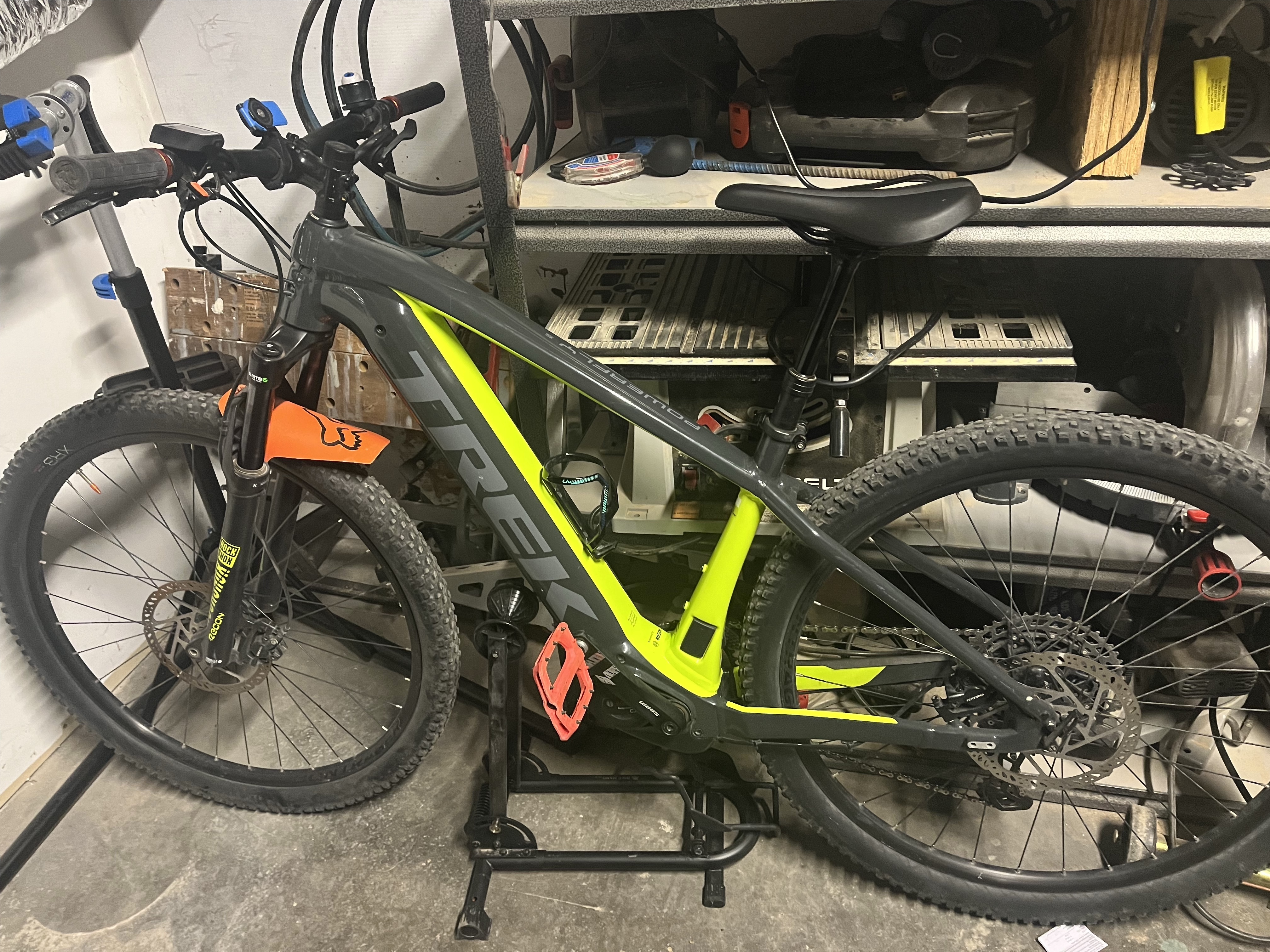 2020 Trek Powerfly 5