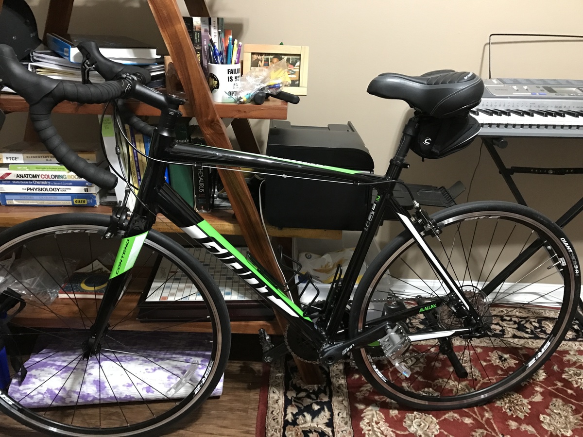2017 Giant Contend 1