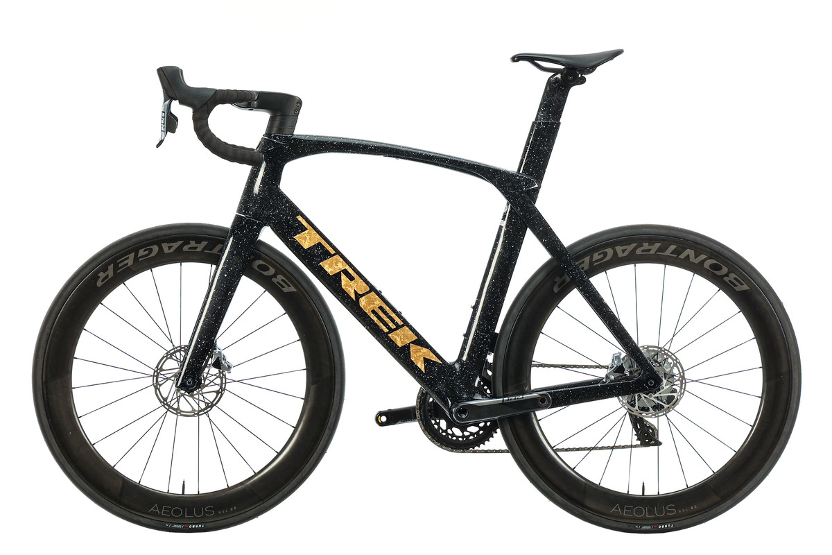 2022 Trek Madone SLR