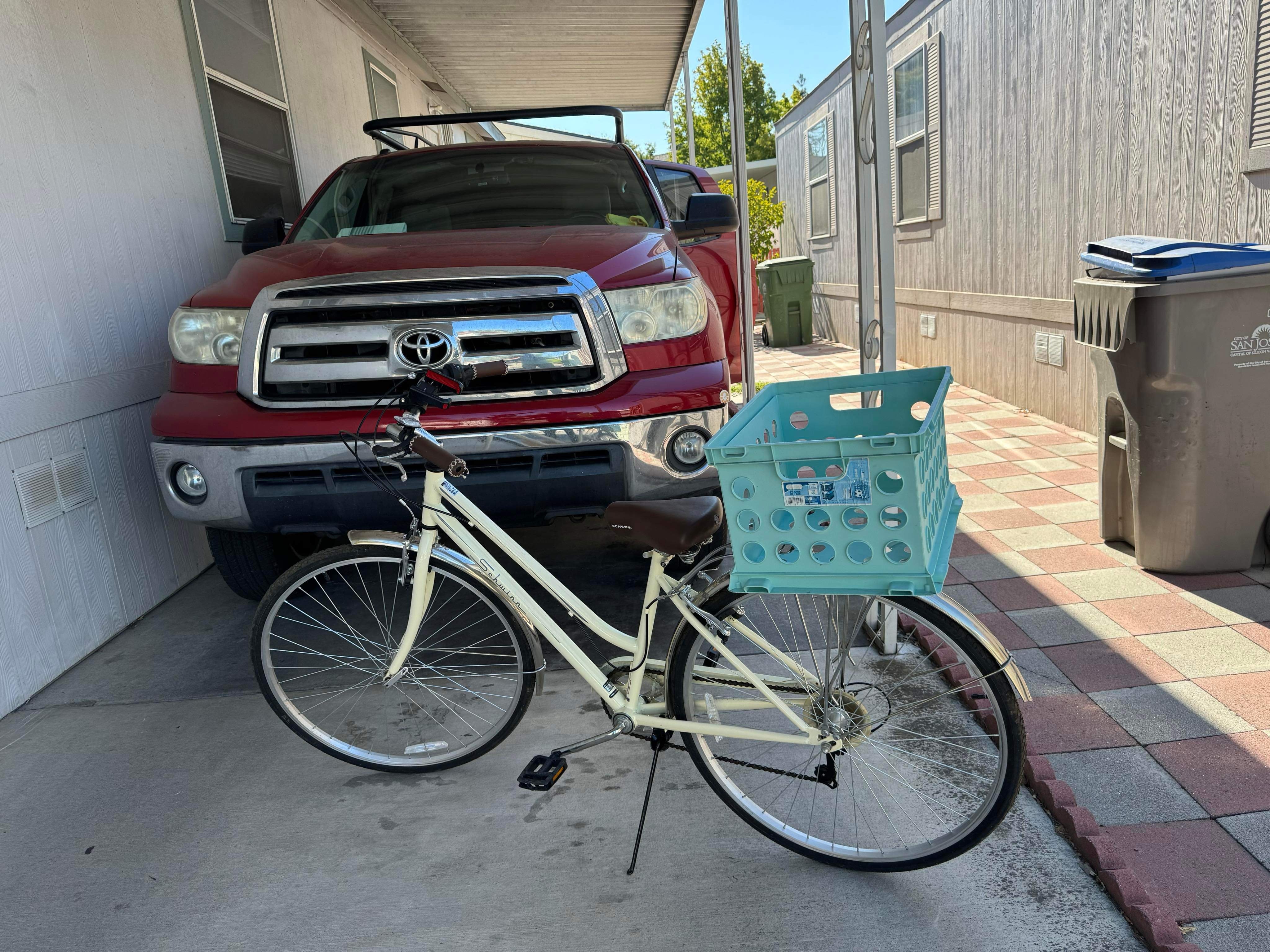 Pacific Cycle Schwinn