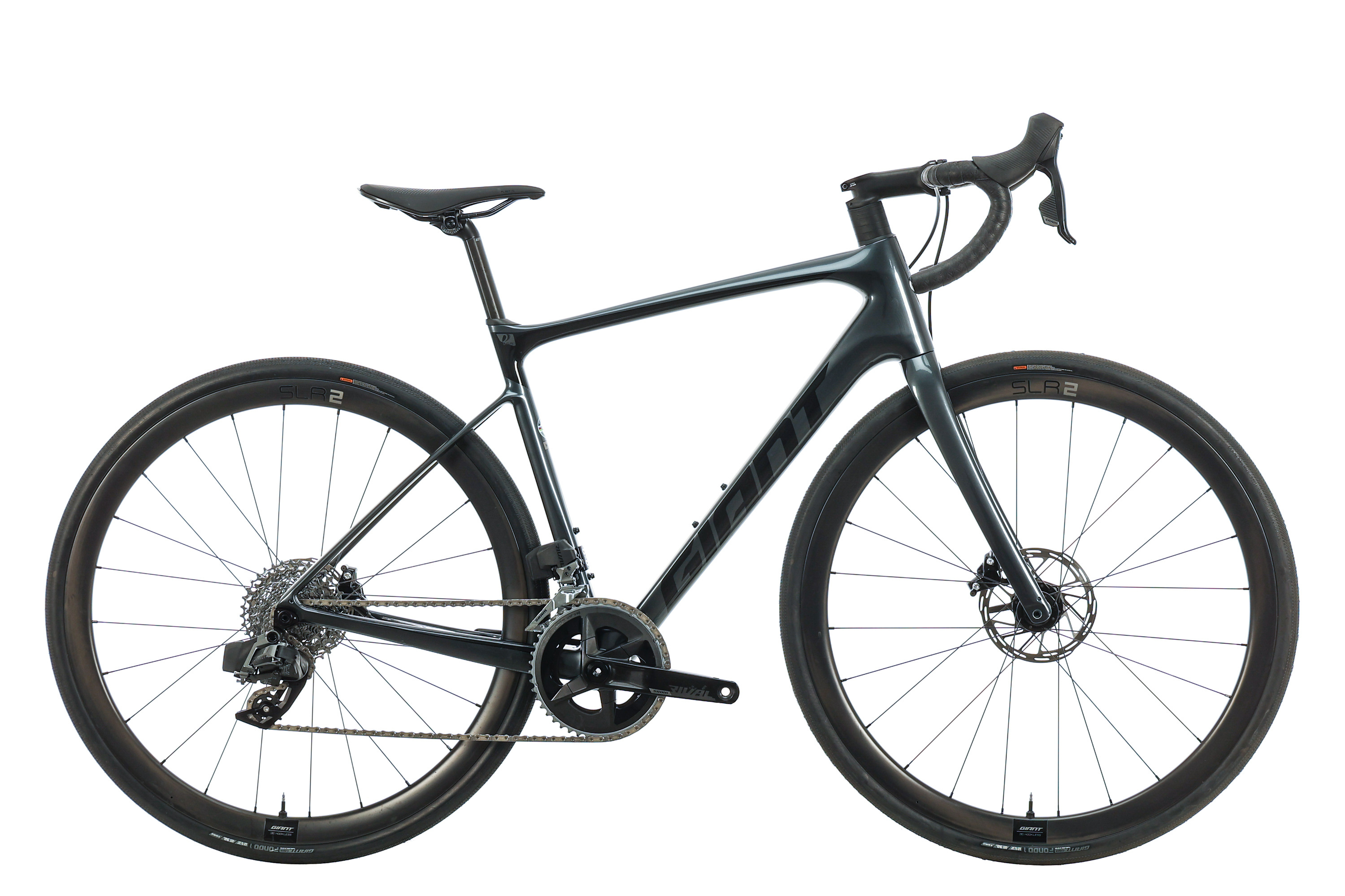 2022 Giant Defy Advanced Pro 2 AX