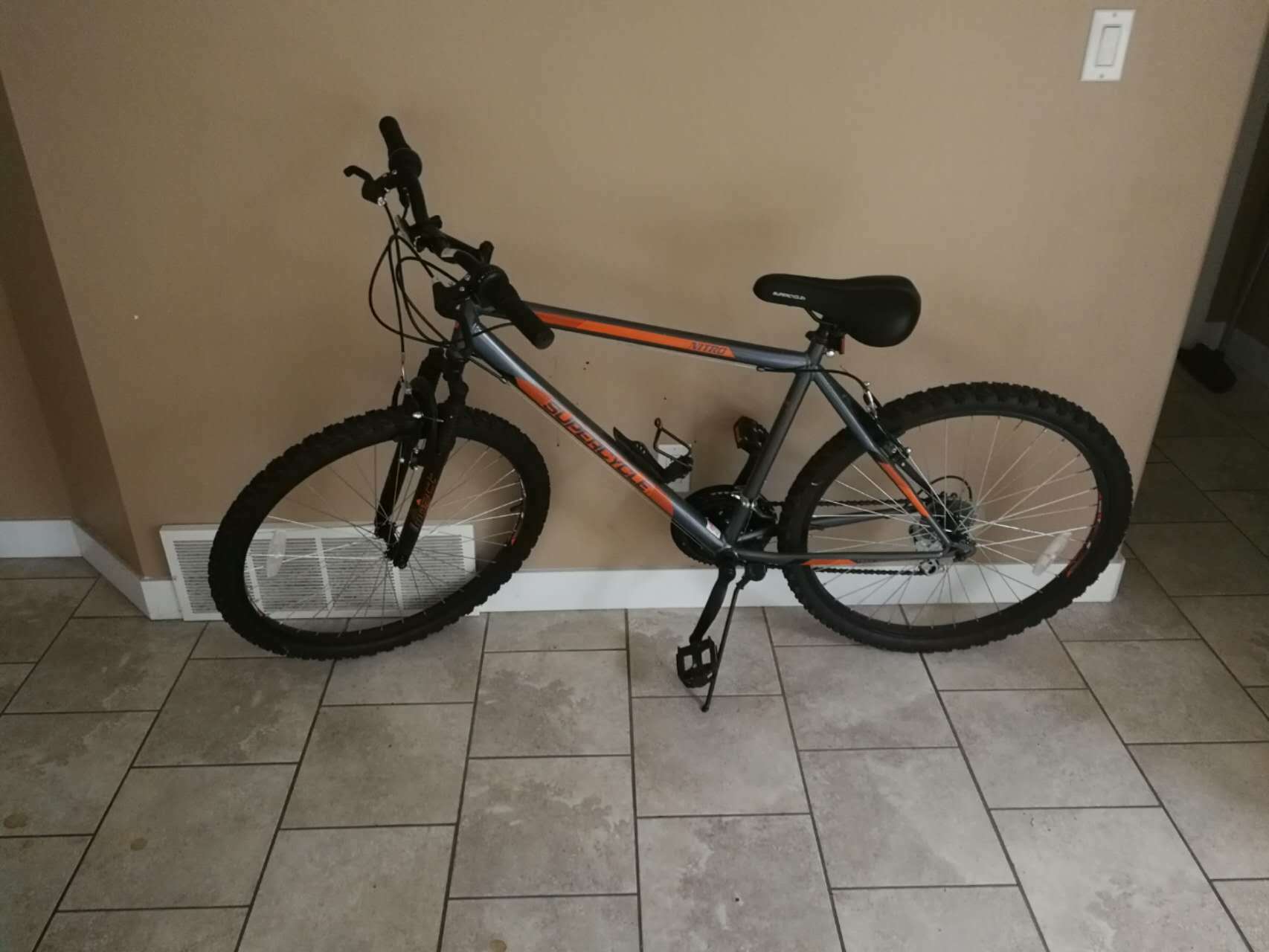 Stolen 2023 Supercycle Supercycle