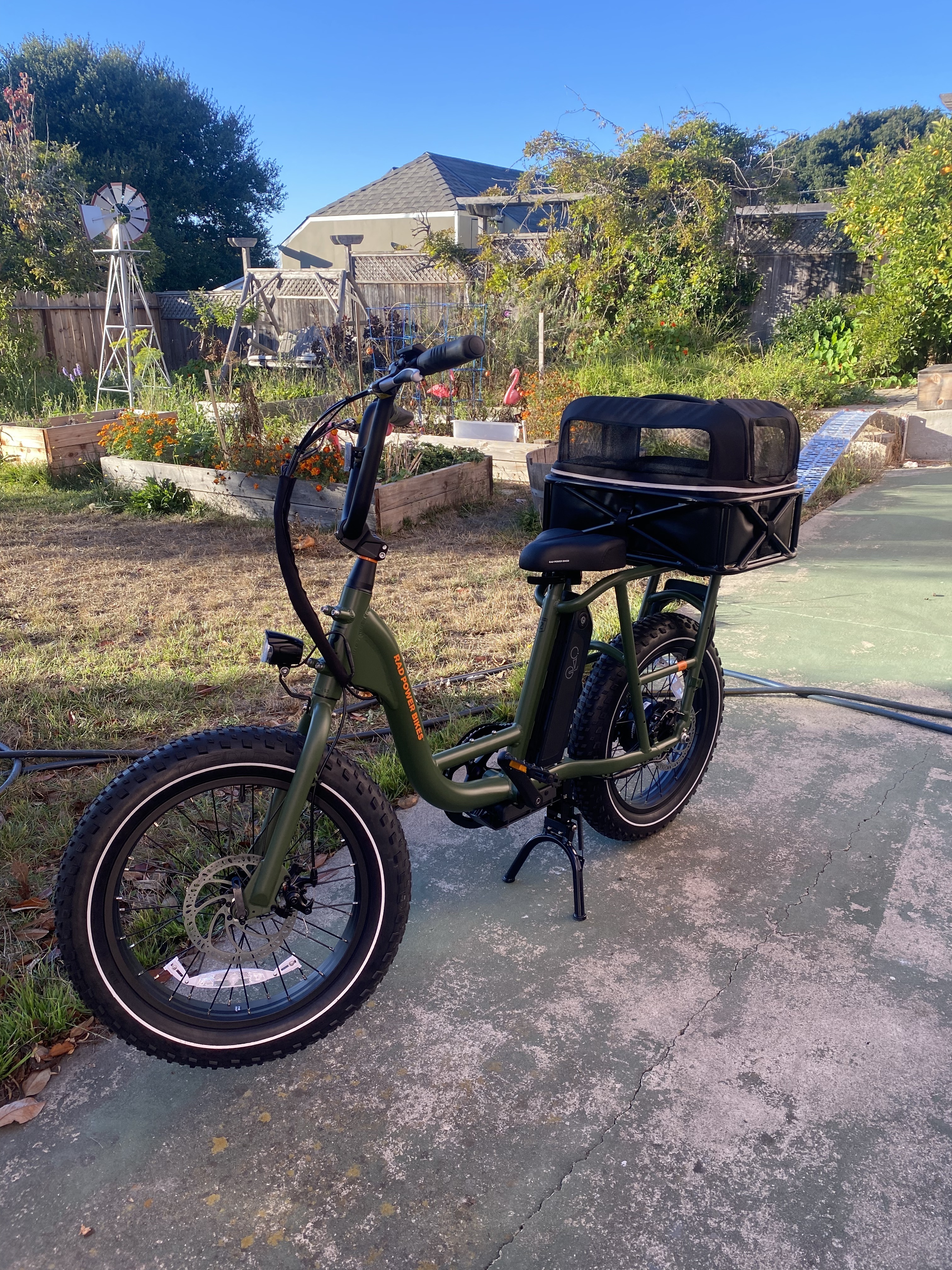 2023 Rad Power Bikes Rad Runner 2 cargo bike rear