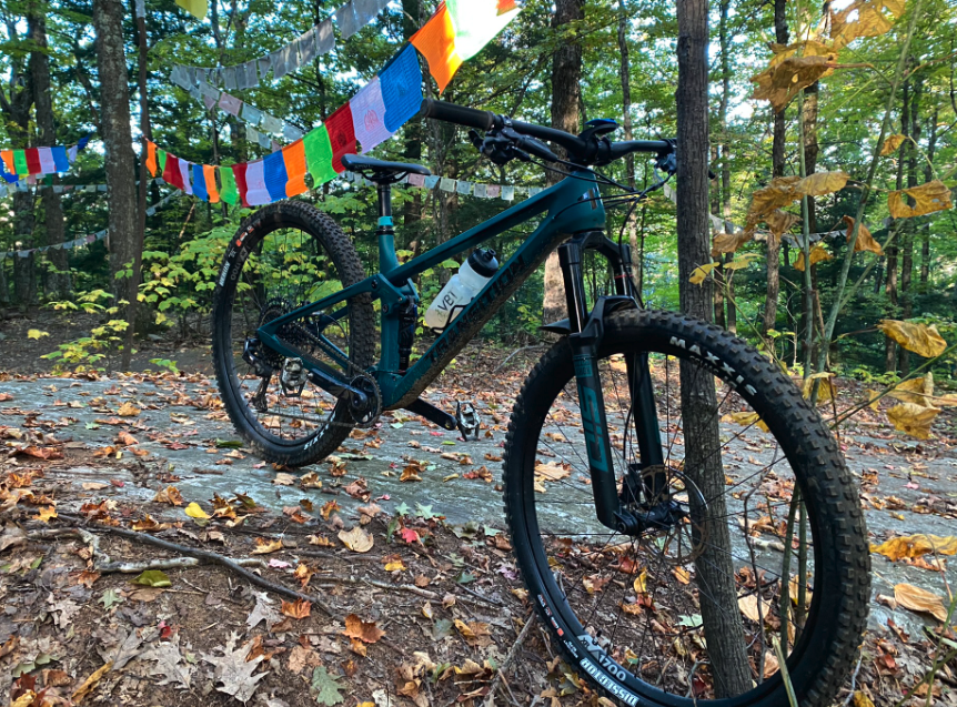 2022 Transition Bikes Spur