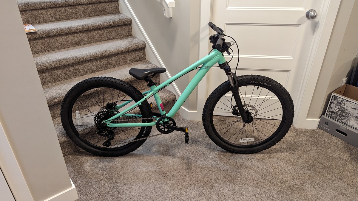 2022 Giant 2023 STP 24 FS (Liv) One size Neo Mint