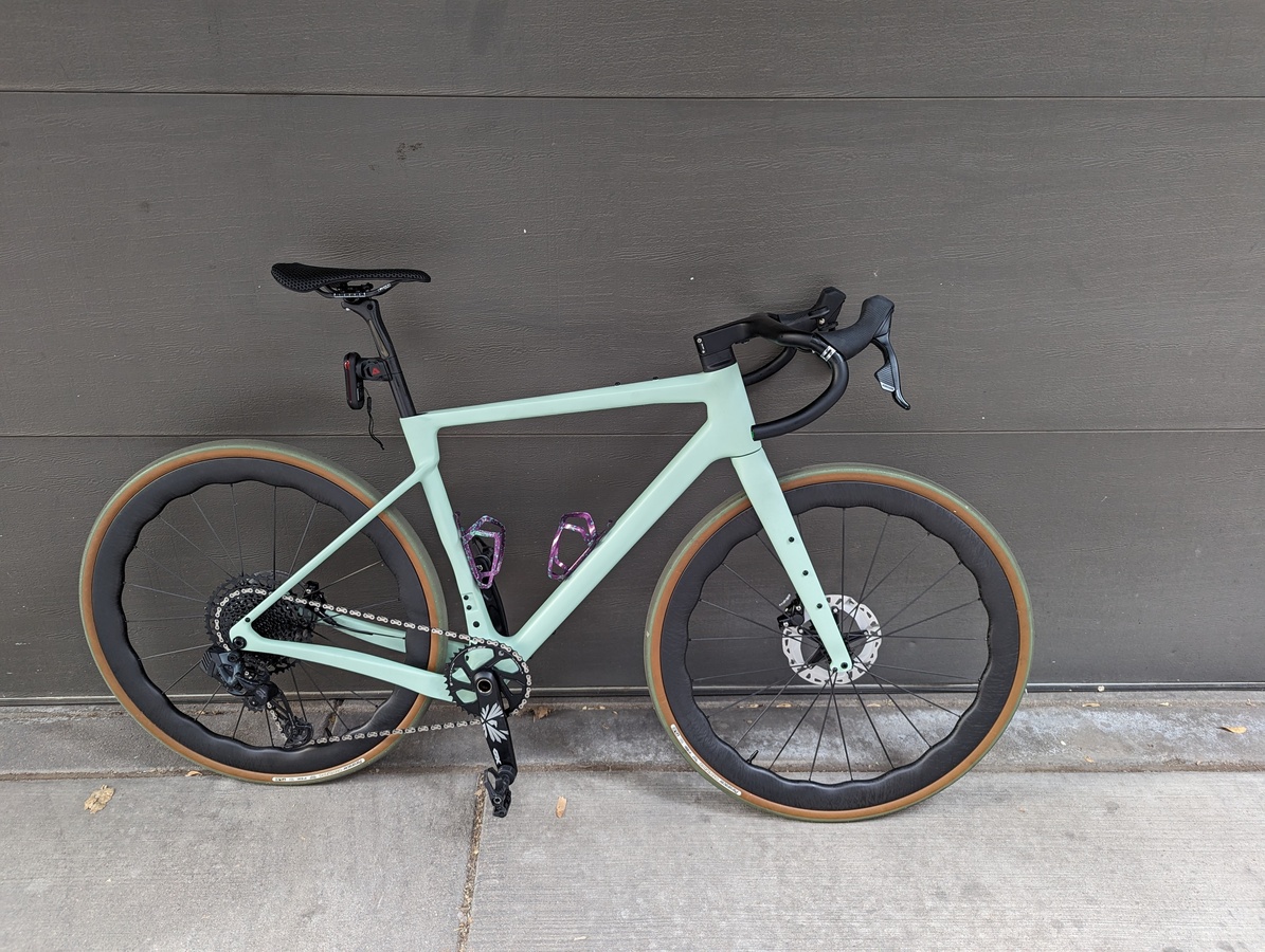 2023 Carbonda CFR707