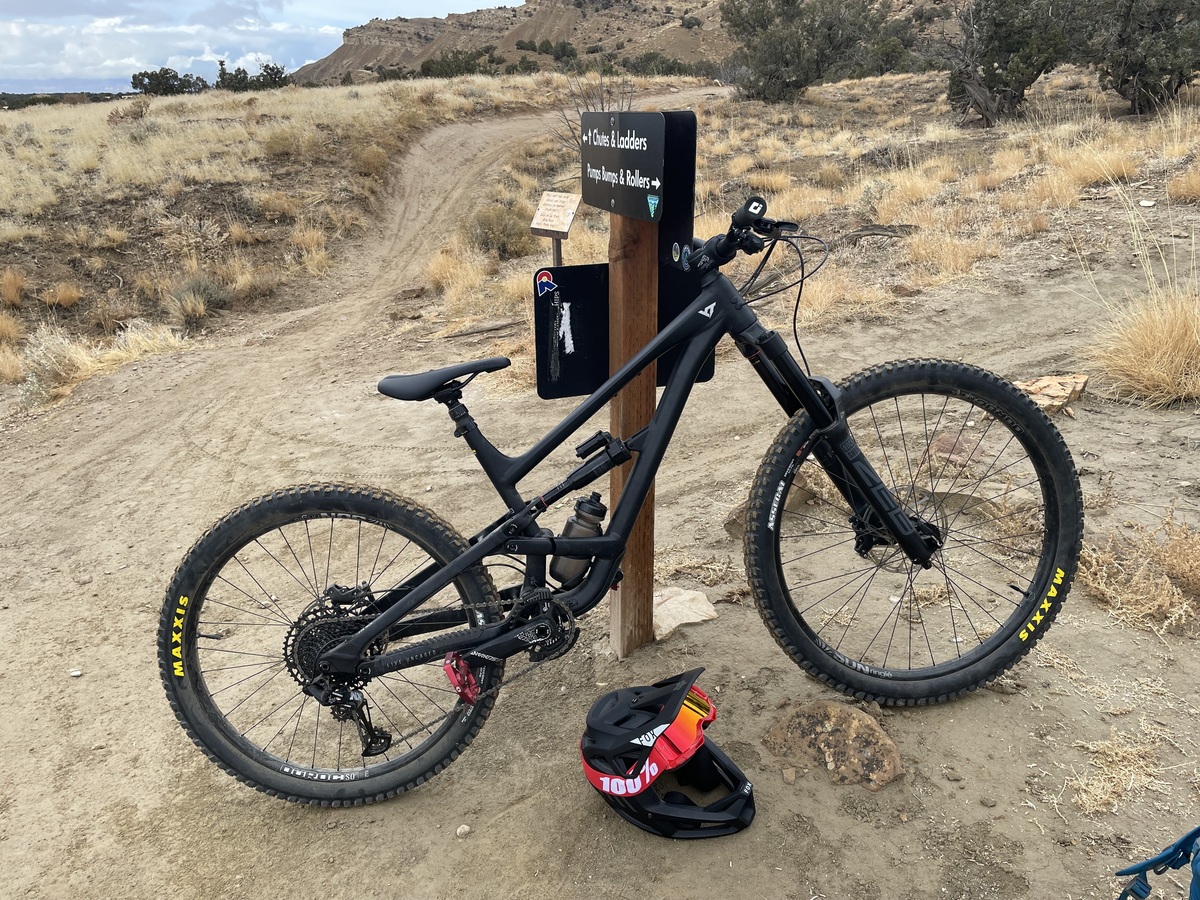 2023 YT Capra mx core 1