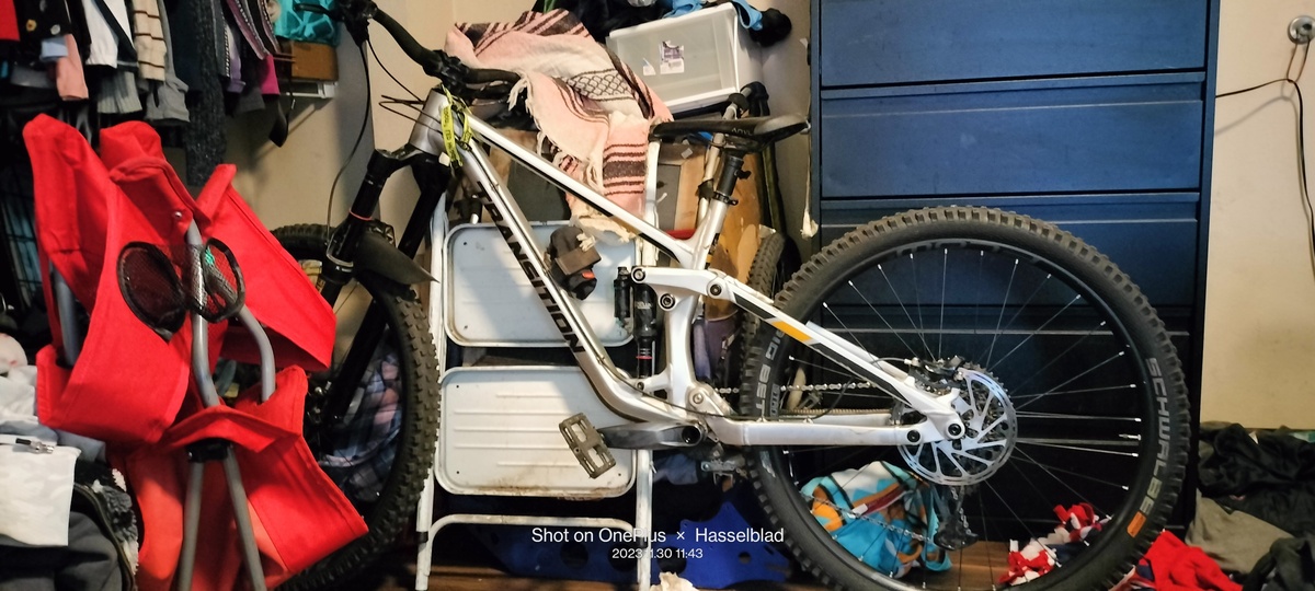 2022 Transition Bikes Spire