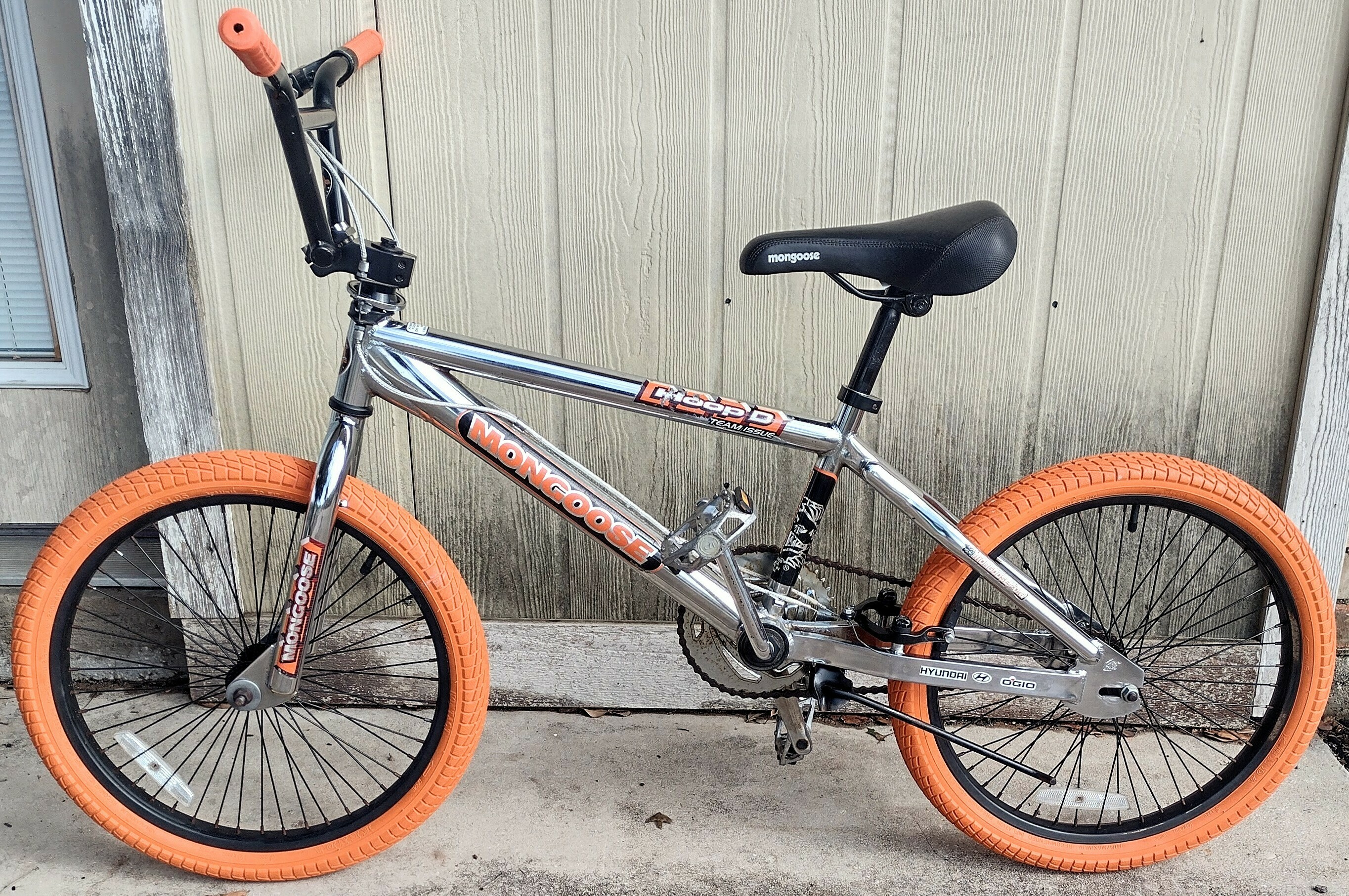 2003 Mongoose Hoop D
