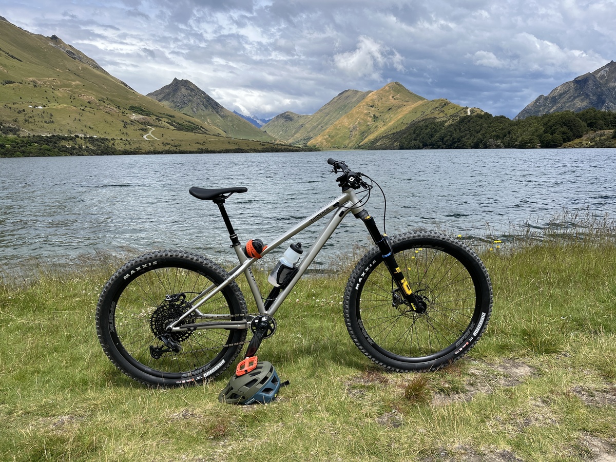 2023 Commencal Bikes Commencal HT AM Ohlins Edition