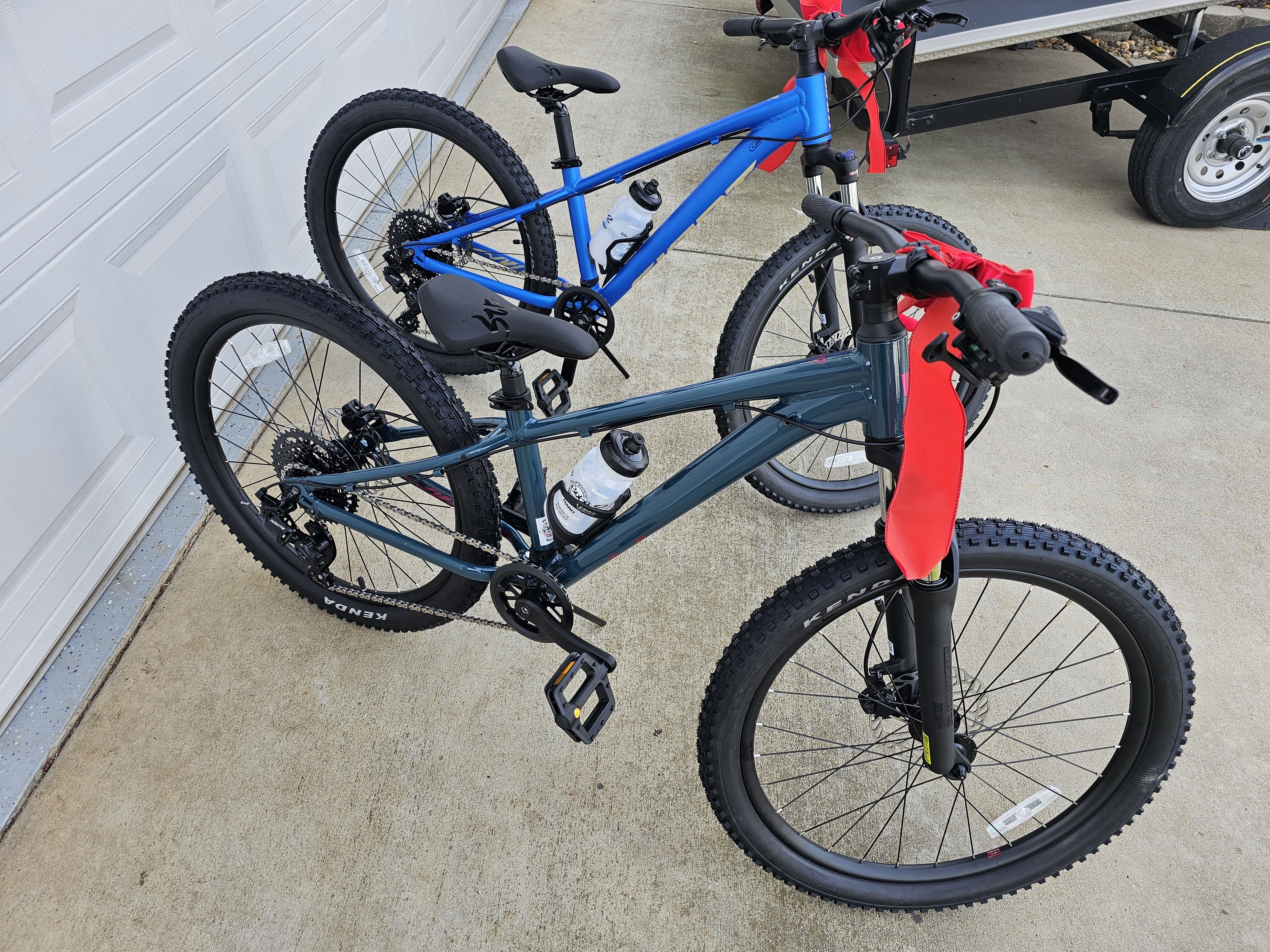 2023 Giant STP 24