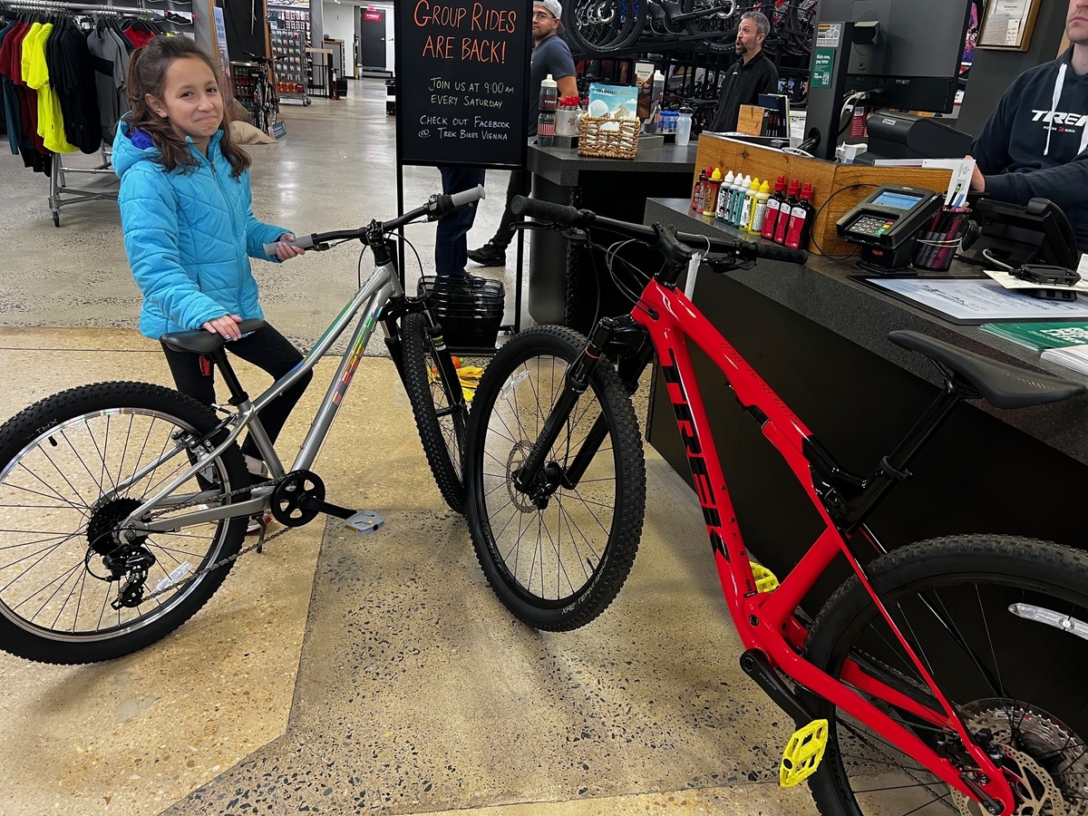 2023 Trek precaliber 24