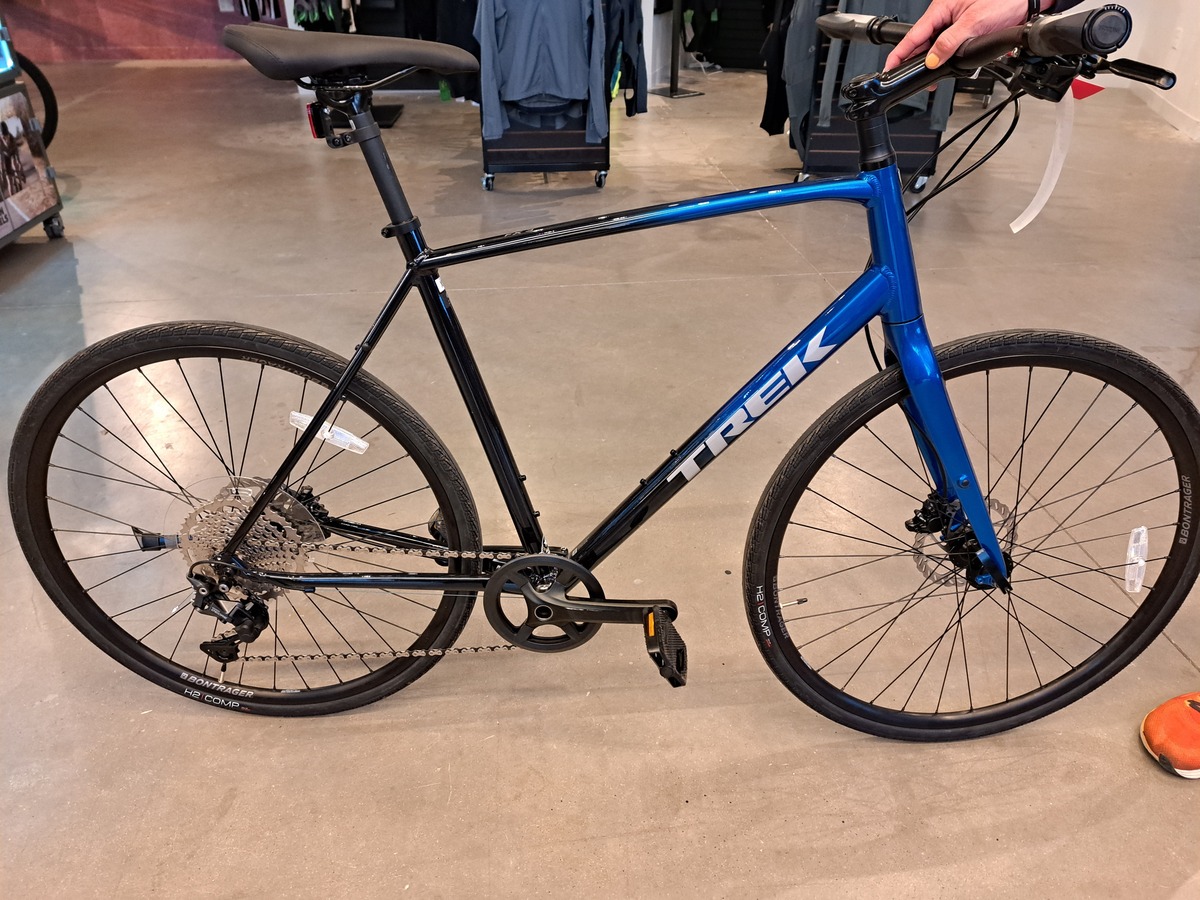 2022 Trek FX3