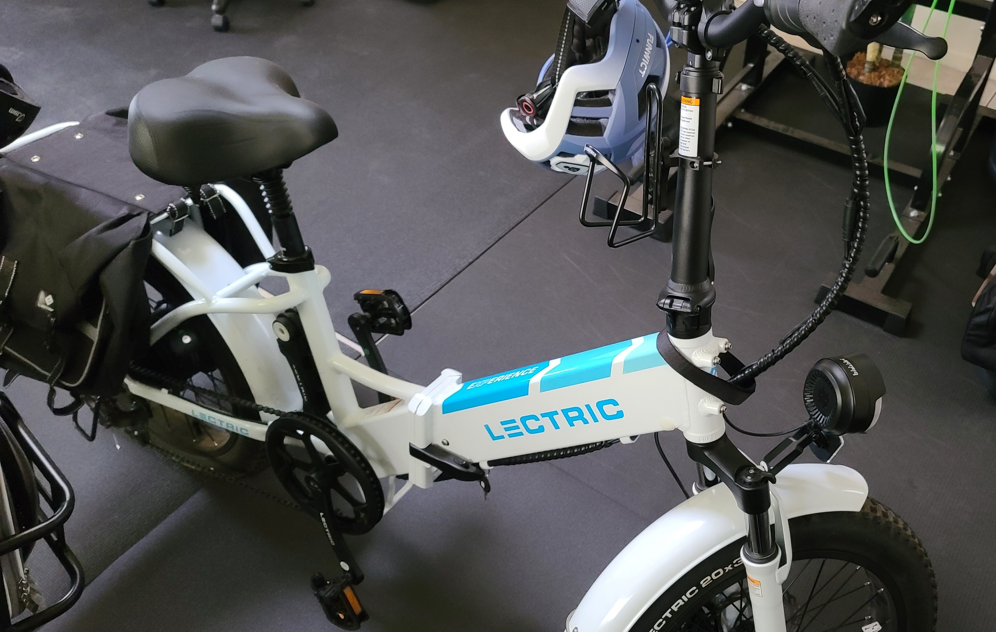2022 Lectric eBikes XP 3.0 Step Tru Long Range