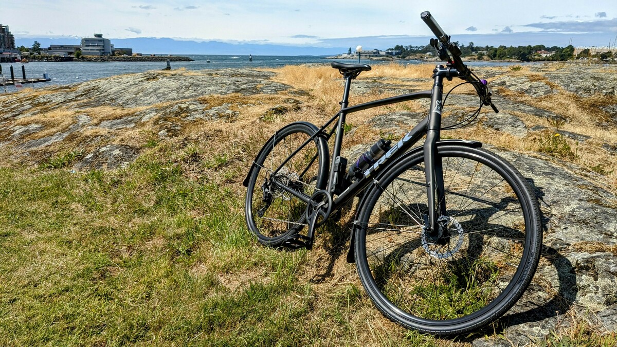 2023 Trek FX3 Disc