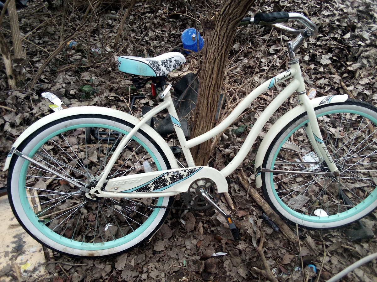 2011 Huffy Beach cruiser